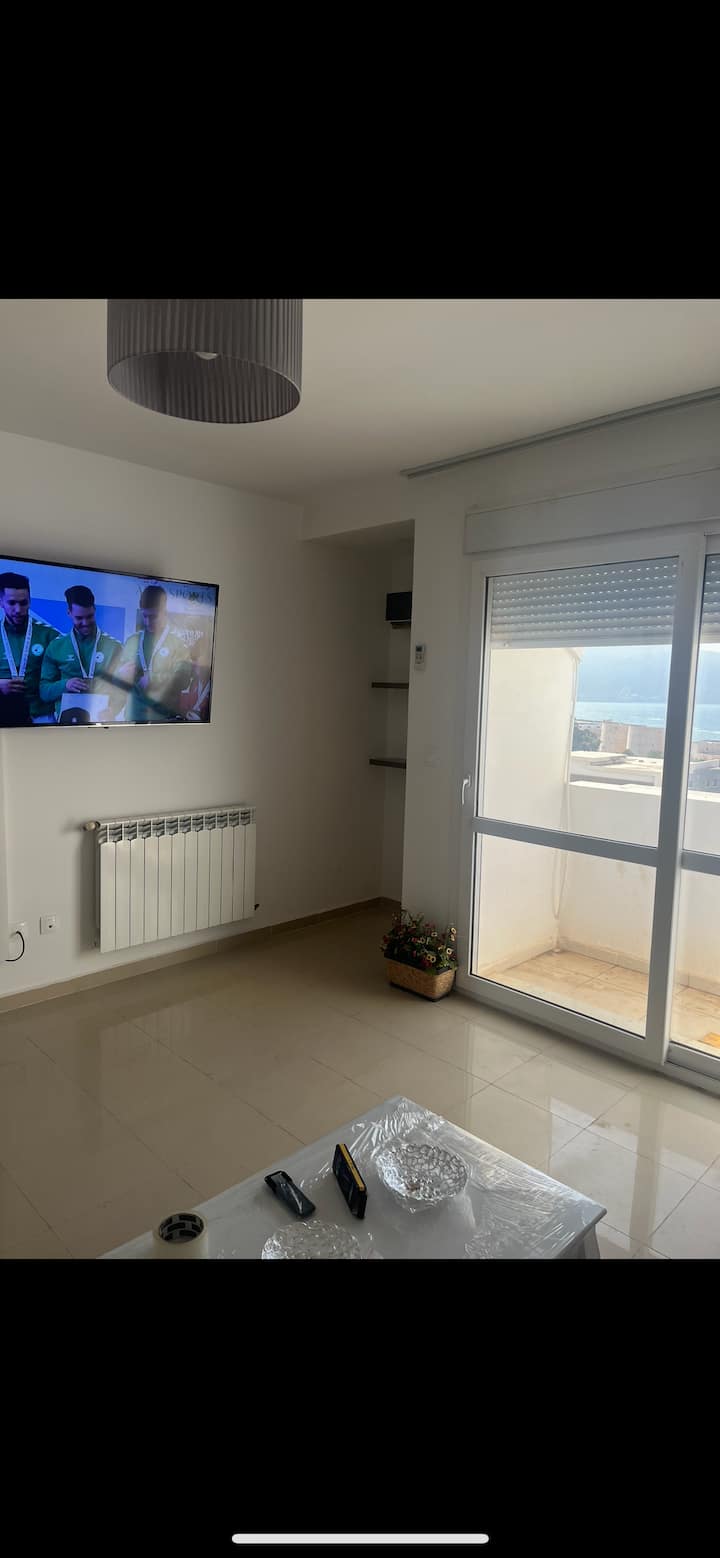 Appartement Magnifique Dans Une Résidenceà Tipaza - Algeria