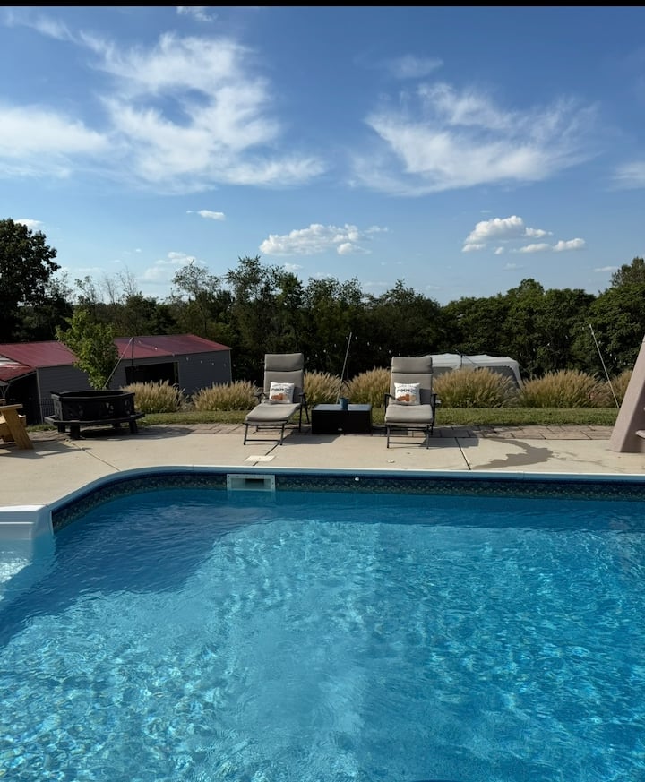 Farm Stay + Pool | Animal Tour Included - Maryland