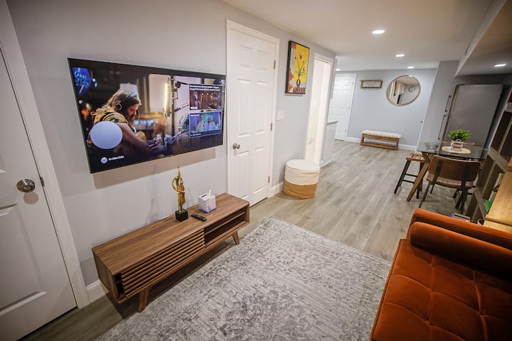 Your Cozy Home Away! - Bensalem, PA
