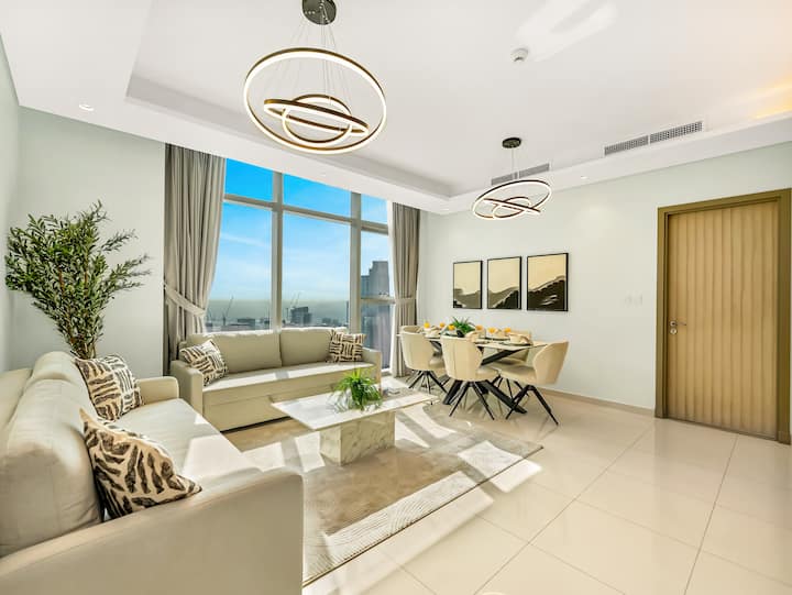 Paramount Luxury Stay With 5 Star Hotel/ Burj View - Dubai