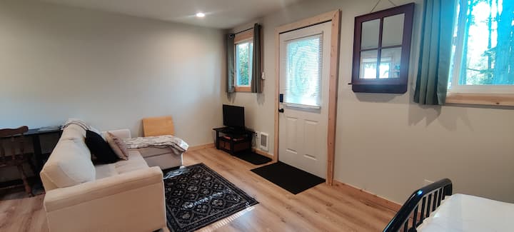 Tiny Home In The Forest - Whidbey Island, WA