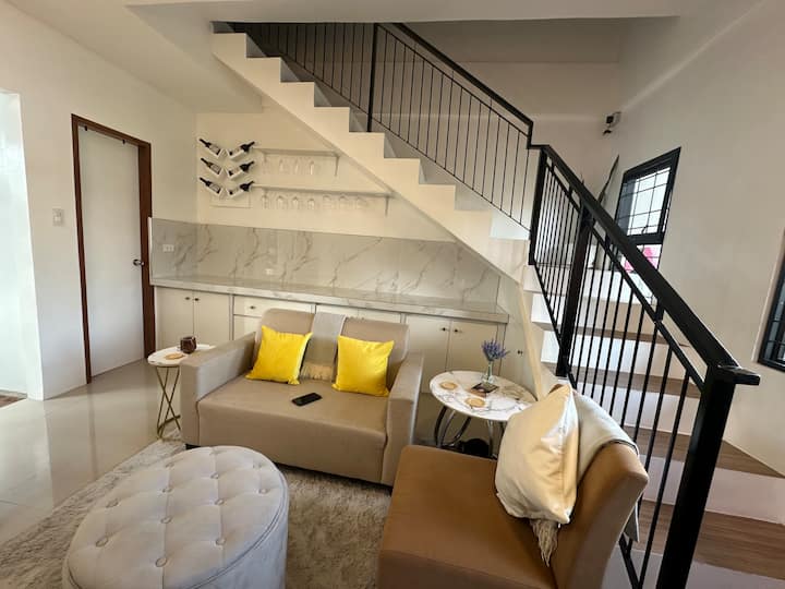 Casa Bella Townhouse | Free Scooter Included - Tagbilaran