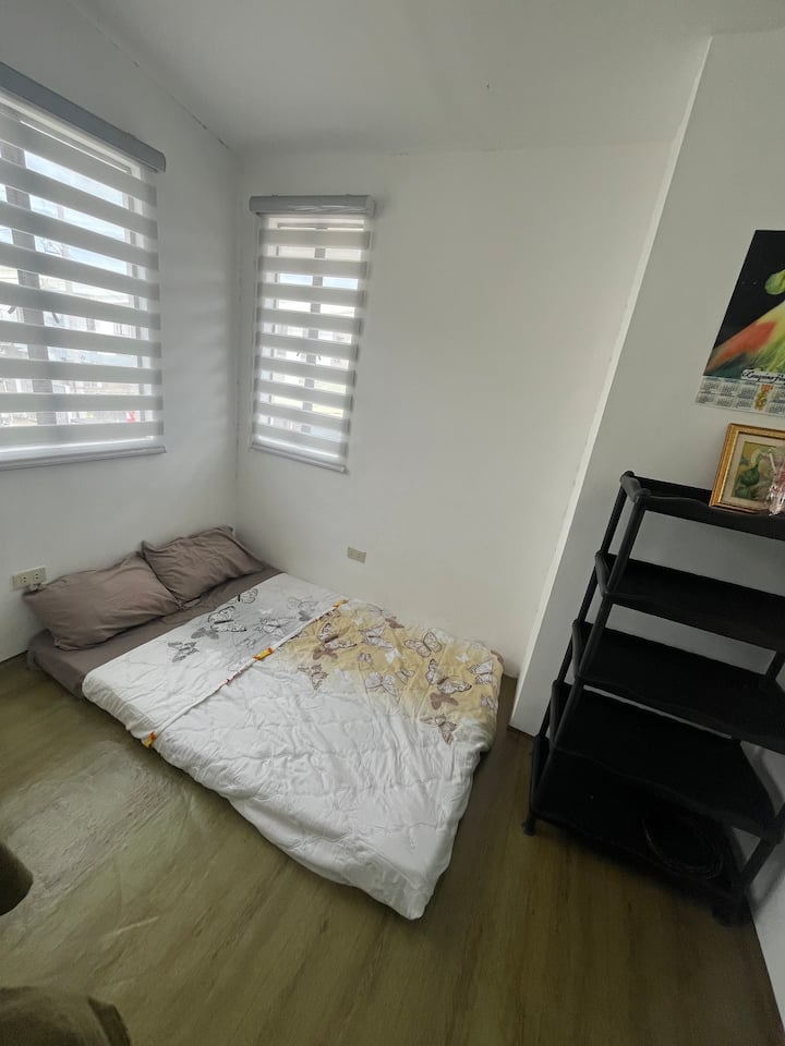 Cozy 2-bedroom Home - Nasugbu - Lian