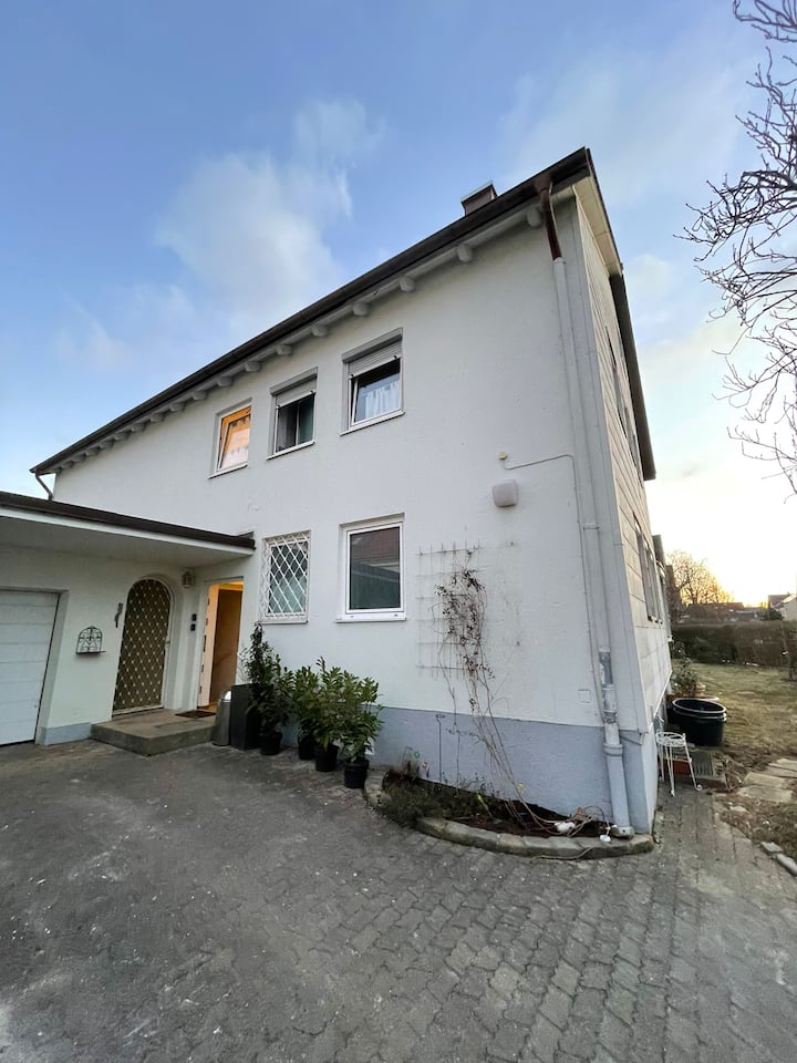 Idyllische Wohnung In München - Taufkirchen