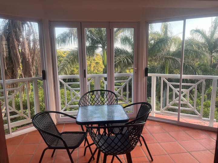 Goodland Groove Accommodation Complex - Port Shepstone