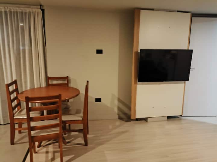 Casa Piso Superior
Ampla áRea Externa - 古里提巴