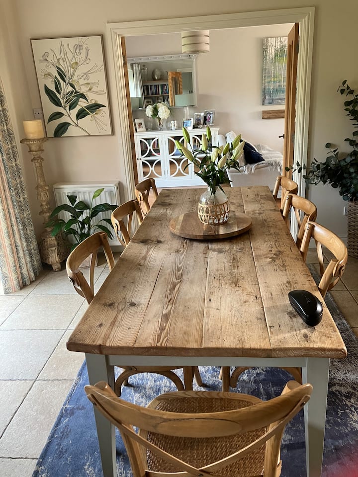 Meadow View - Stamford