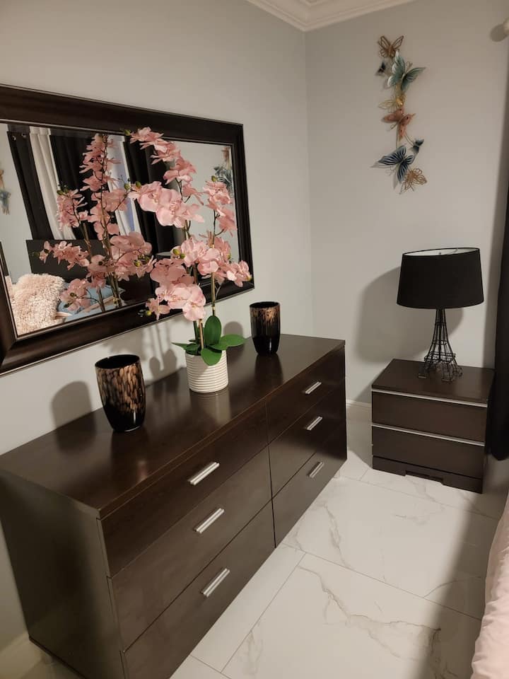 Cozy Butterfly House - Orlando, FL