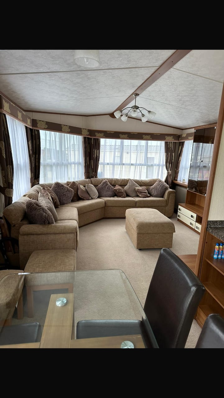 Holiday Home. Mersea Island - 