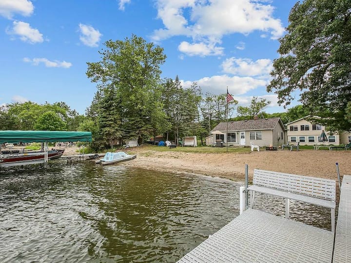 Bass Lake Retreat (Private) - Annandale, MN