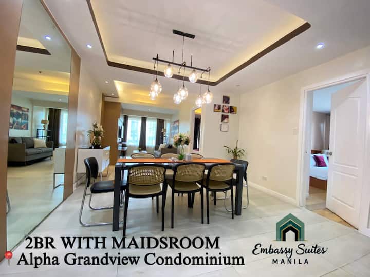 Spacious 2br W/ Maidsroom&bathtub In Mla - Manila
