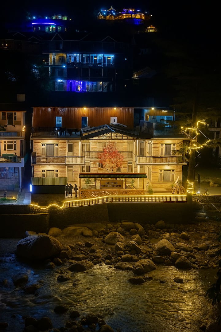 A Hom Away From Home - Mandi