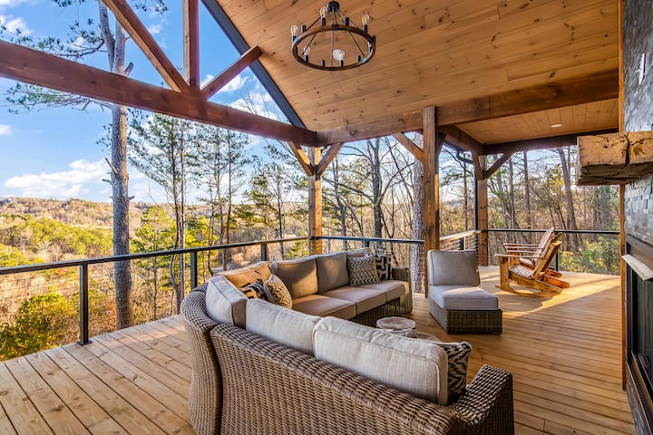 Luxe Cabin With Stunning River Views - Ellijay