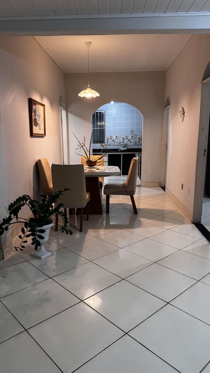 Casa Em Prado Bahia, Perto De Tudo! 4 Mim Da Praia - Prado