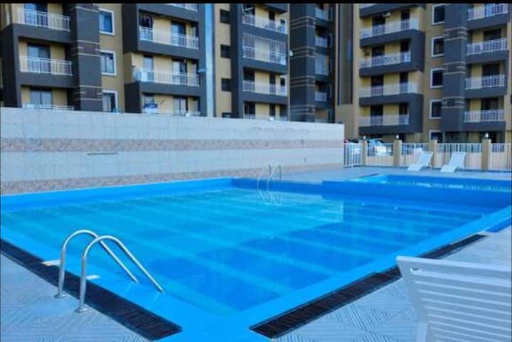 Condo At Kololo 19 | Free Wifi | Pool | Parking - Kampala