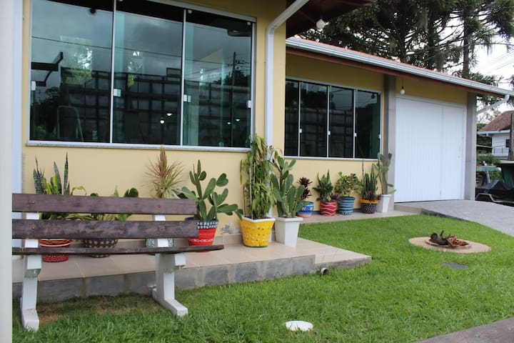 Casa-espaço Gourmet  Térreo/loft Perto Da Praia - Florianópolis