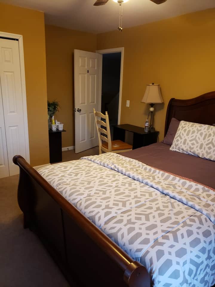 Covington Room 2 - Covington, GA