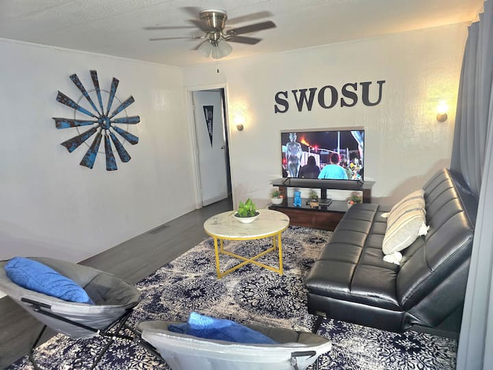 University Stay - Weatherford, OK