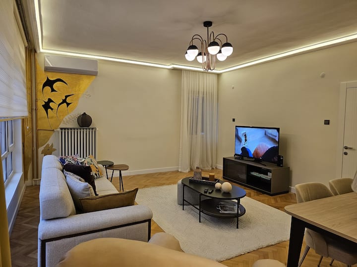 Homely City Center Apt With 3 Bedrooms+1 Living Ro - Ankara