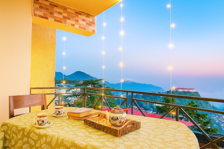 Mall Road 2bhk •Valley View •Free Parking•balcony - Mussoorie