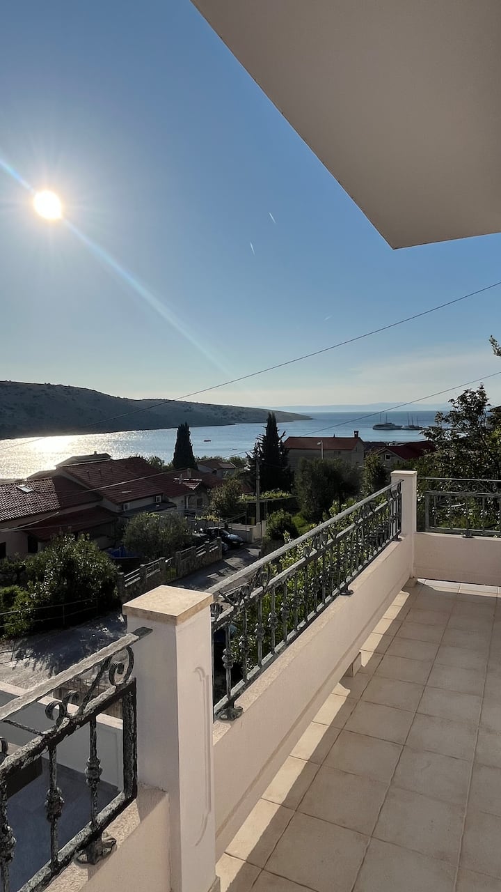 Apartments Maja - Lopar