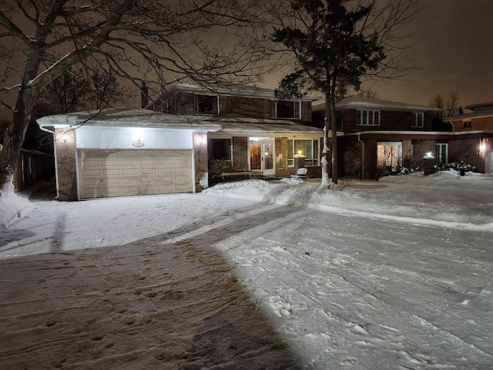 Spacious Home In Richmond Hill - Vaughan