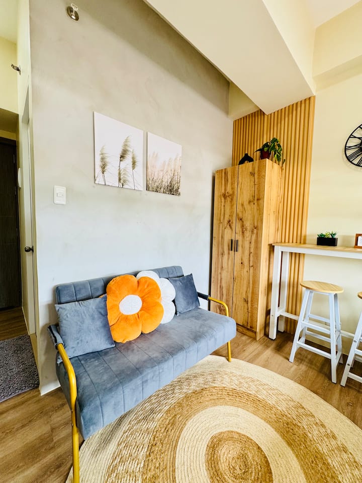 Cozy Minimalist Condo Wifi, 2beds Northwoods Place - Mandaue City