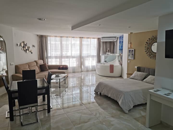 Loft De Lujo A Escasos Metros De La Playa. - Marbella