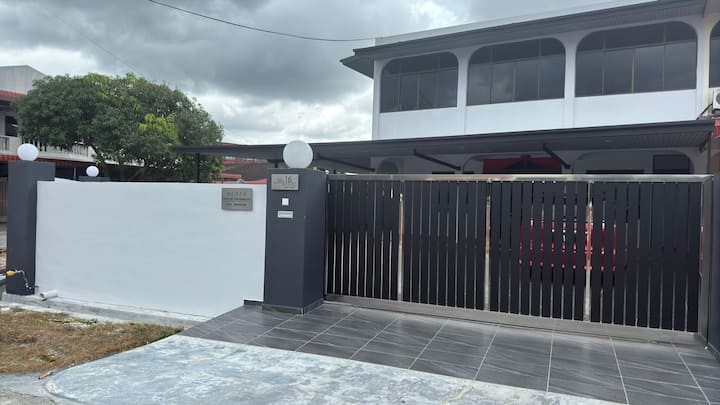 纯之燕民宿 - Muar