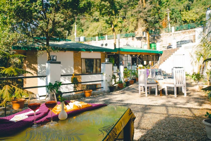 Plutus Luxury Boutique Stay By Quercus Oak Stays - Mussoorie
