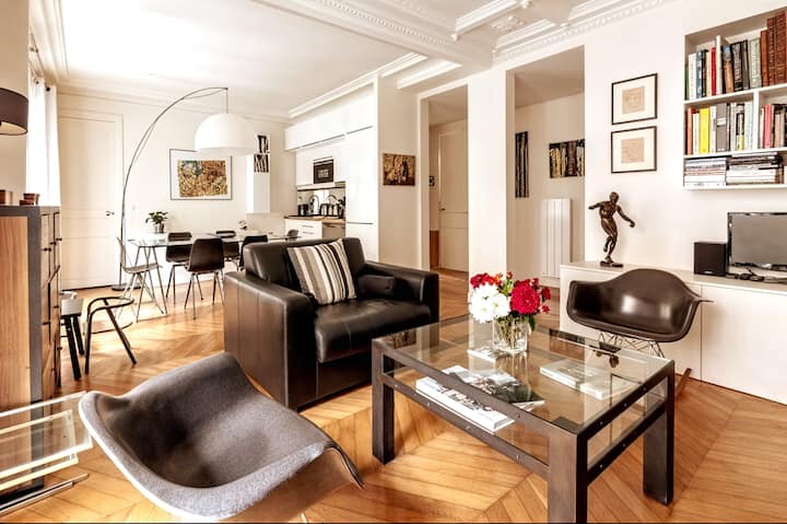 Appartement D’artiste à Montmartre • Sacré-cœur - Paris