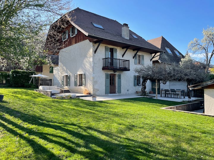 Charmante Maison, Vue Montagne - Sévrier