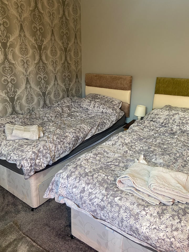 Davies House Hold - Cheltenham