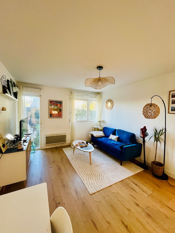 Appartement Calme Avec Piscine Et Parking - Le Bouscat