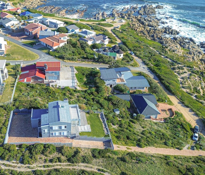 Beachfront Cabin - De Kelders