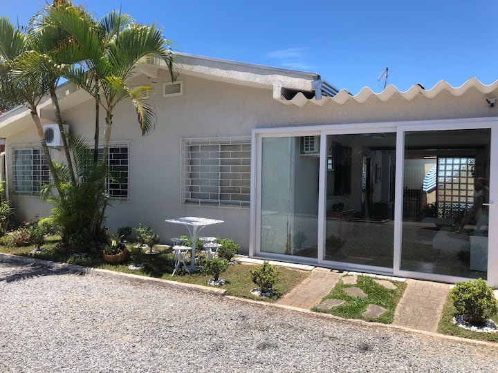 Casa Aconchegante Lugar Tranquilo A 700m Da Praia - Matinhos