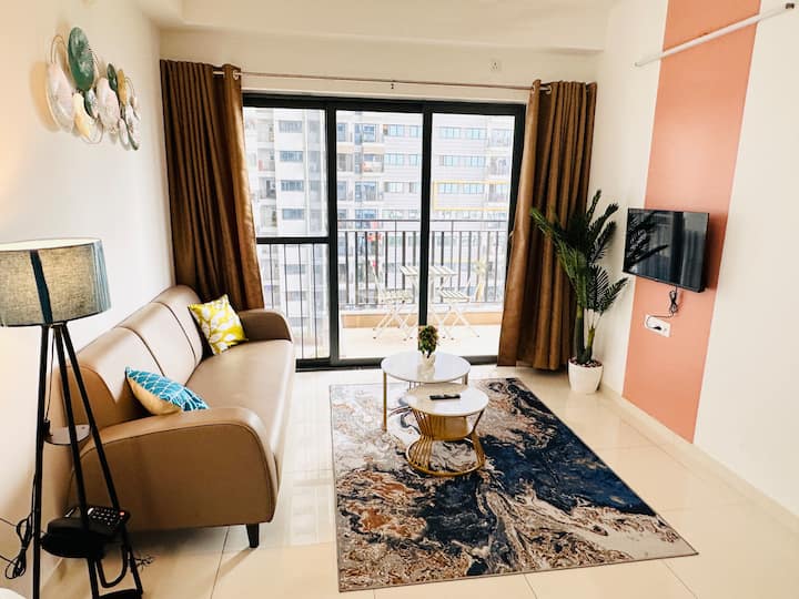 Mocha: Private 1.5 Bhk Apt | Amanora Park Town - プネー