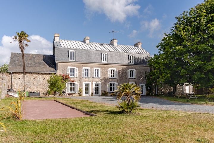 Gites De La Lucerie (Main House And Small Gite) - Saint-Germain-sur-Ay