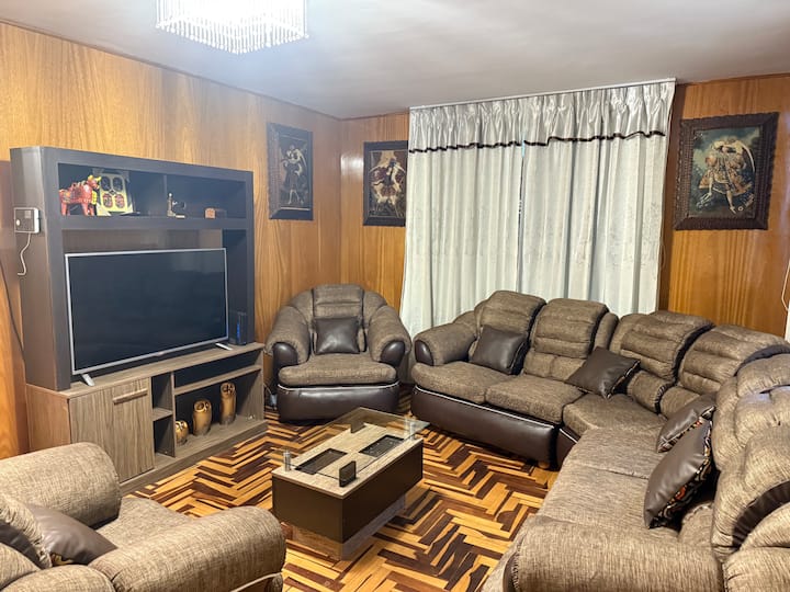 Amplio Departamento Con Jacuzzi - Puno