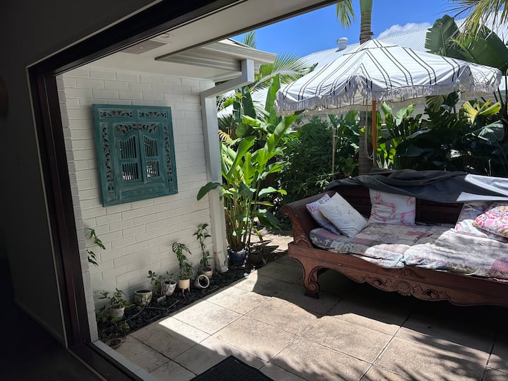 Lennox Retreat | Bali Vibes | Soak & Unwind - Pottsville