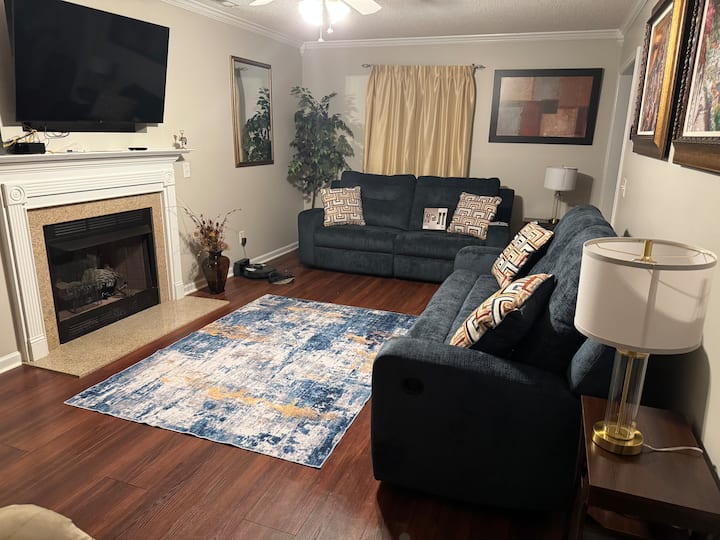 Cozy Cul-de-sac Gem 3br +Game Room + Huge Backyard - Leland, NC