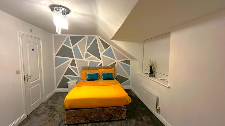 A Private Ensuite Luxury Room - Bedfordshire