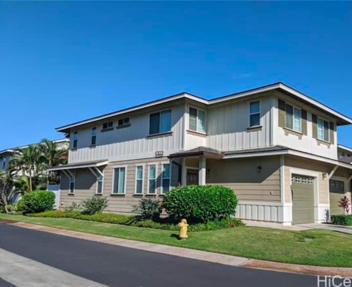 Resort Living! - Kapolei, HI