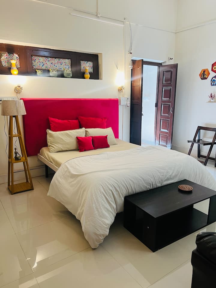 Shani Nilyam : Gamma (γ) Ac (Pvt. Kitchen) - Lucknow