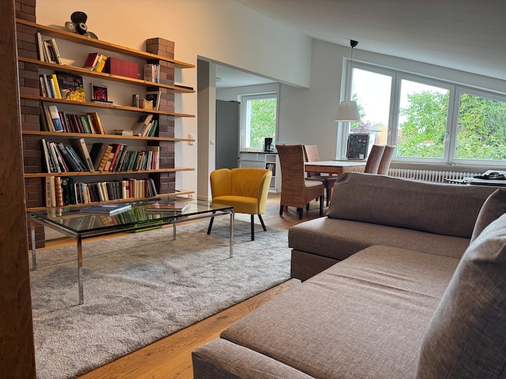 City- Und Messenähe - Berge - Seen - 2 Zi. Kü. Bad - Poing