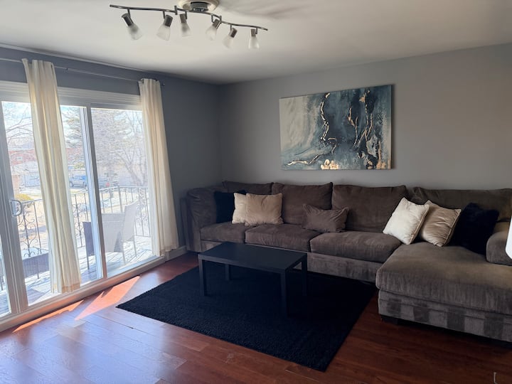 Spacious 3br Condo | Ideal Temporary Housing - Horseshoe Hammond