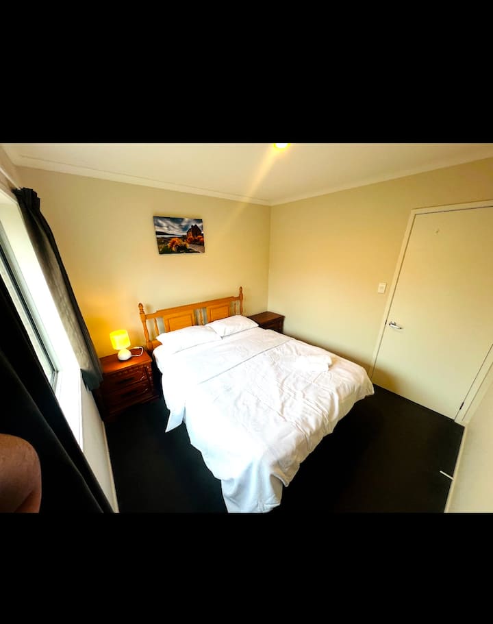 Modern House In Wigram - Christchurch
