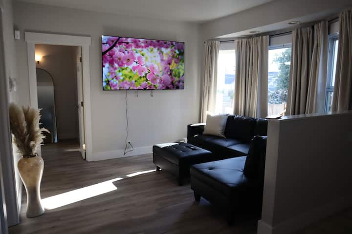 Better Than Home - Cozy 3br Getaway - Tacoma, WA