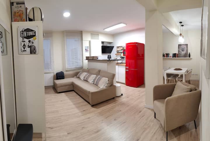 Deusto, 4 Personas, 3 Habitaciones. Parking - Bilbao