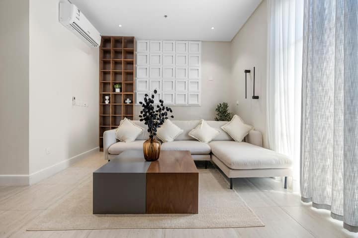 Elegant Haven Near Riyadh's Vibrant Sights - Aéroport du roi Khaled - Riyad (RUH)